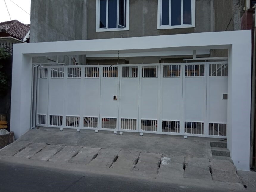 Pintu Gerbang – Gria Jaya Steel